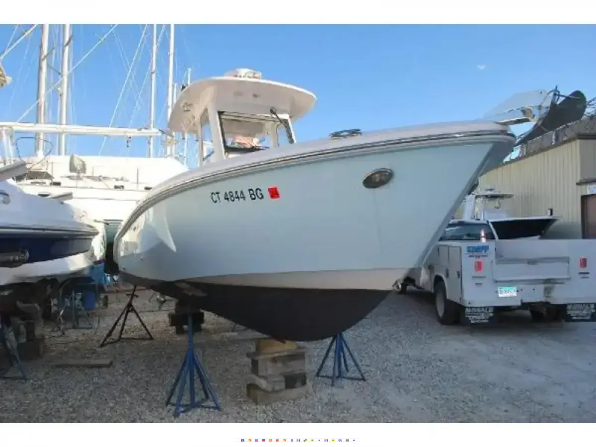 2014 Everglades 255 Center Console Photographs