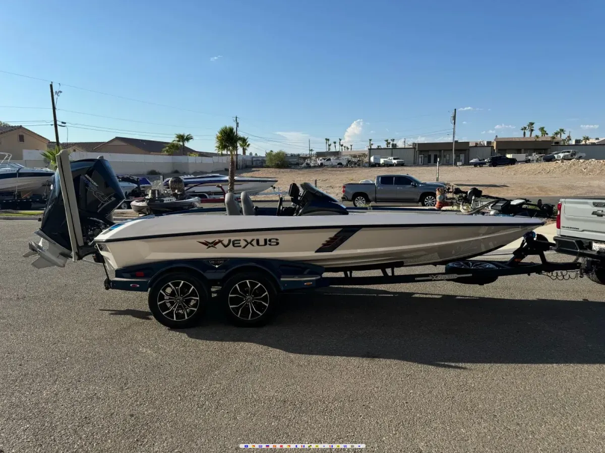 2021 Vexus VX20 Photographs