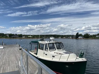1999 Atlas Acadia 25 powerboat for sale