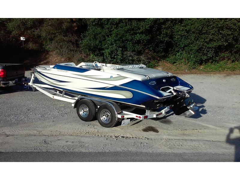 2004 Eliminator Eagle 230 powerboat for sale in California