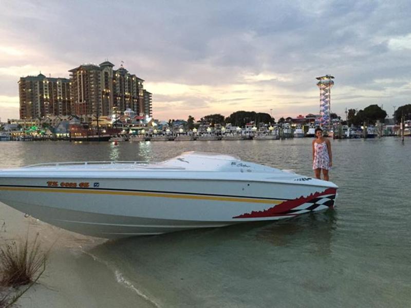 2000 Baja Outlaw powerboat for sale in Texas