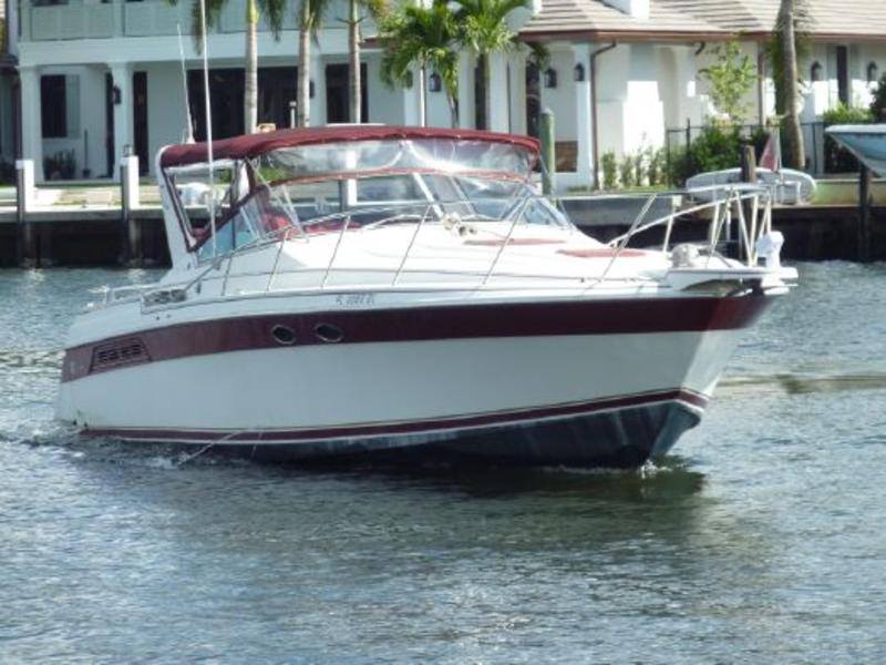 1990 Wellcraft 34 Gran Sport powerboat for sale in Florida