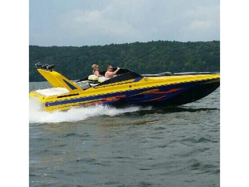 1989 imp eleganza powerboat for sale in Mississippi