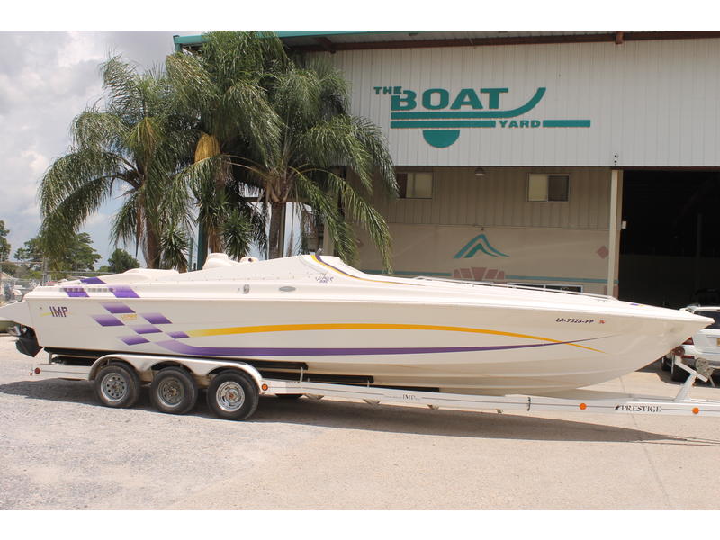 2000 IMP Viper 330 Offshore powerboat for sale in Louisiana