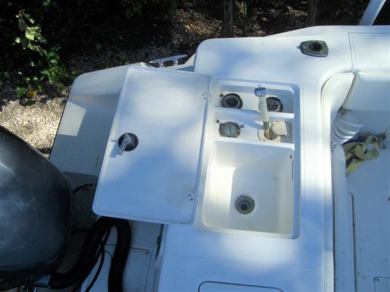 2002 Angler 3100 powerboat for sale in Florida