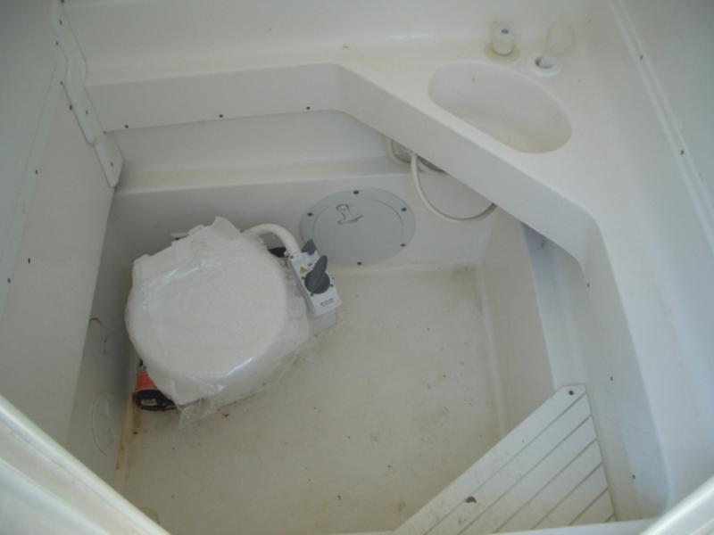 2002 Angler 3100 powerboat for sale in Florida