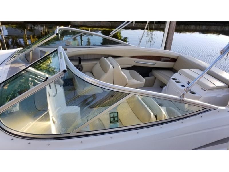 2000 Maxum 2100 SC powerboat for sale in Florida