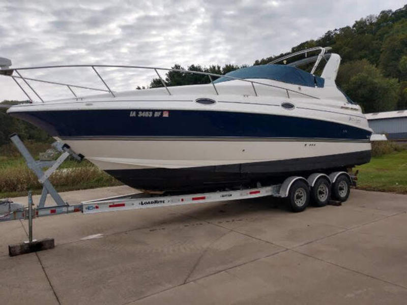 2005 Cruisers Yachts 280 CXI Powerboat For Sale In Iowa 2005-cruisers-yachts-280-cxi-powerboat-for-sale-in-iowa
