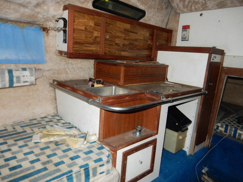 1979 Sea Ray Sundancer powerboat for sale in California