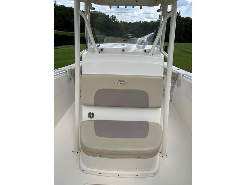 2017 Cobia 277 powerboat for sale in Alabama