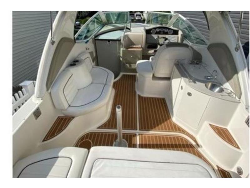 2006 SEA RAY 290 SUNDANCER powerboat for sale in New York