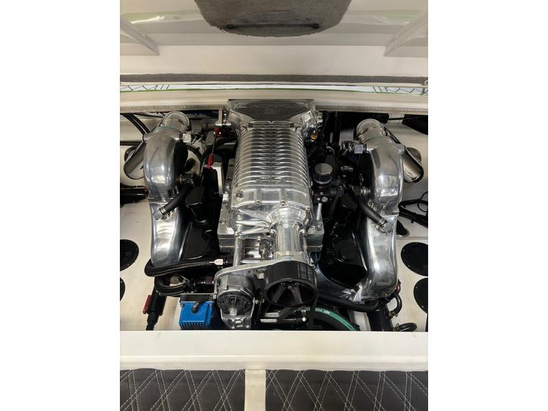 2003 Conquest BOSS CAT deck boats powerboat for sale in Arizona