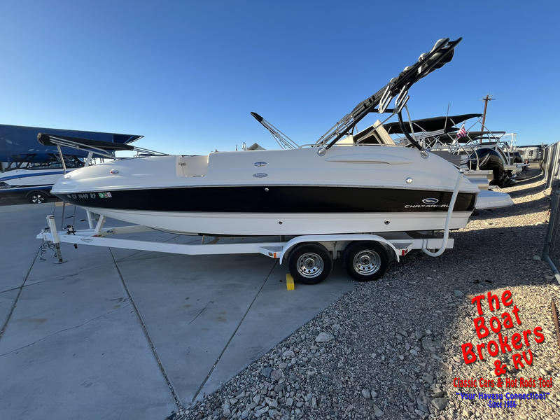 2005 Chaparral Sunesta 252 Deck Boat powerboat for sale in Arizona